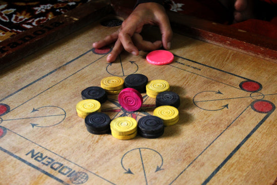 Carrom Boards & Sets UK | Big Game Hunters